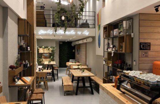 "ΑΙΓΛΗ" 24h κρεπα-τοστ-μπουγατσα-καφε - Waffles - Pancakes- Ice Cream ...
